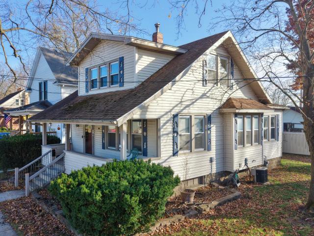 1010 2nd St, La Porte, IN 46350 | MLS #832353 | Compass