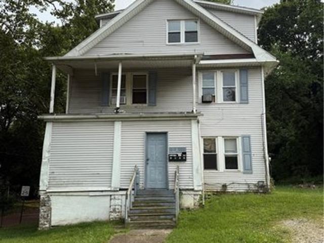 1010 5th Ave, Akron, OH 44306