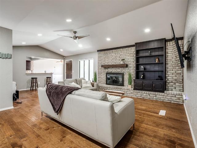 10113 Albert Lane