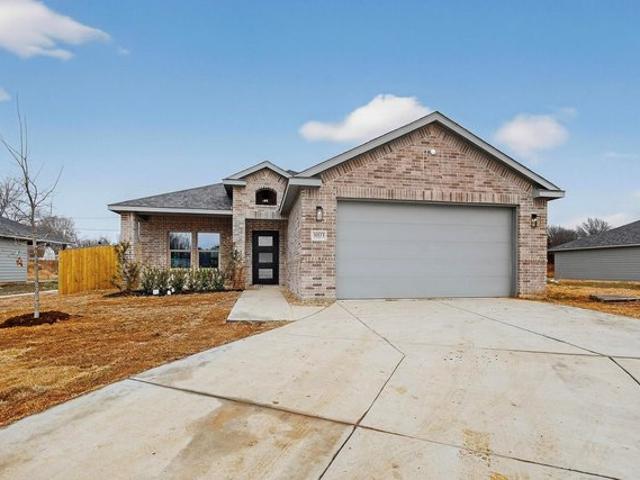 10113 Budtime Ln, Dallas, TX 75217