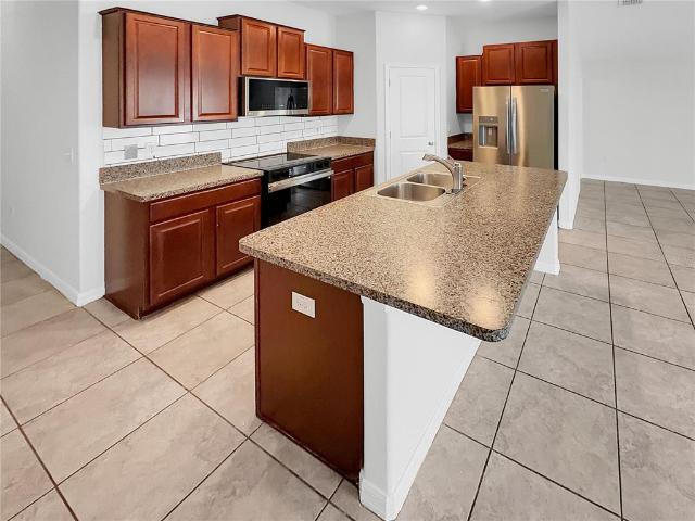 10113 RoseMary Leaf Ln, Riverview, FL 33578 | MLS #O6370 | Compass
