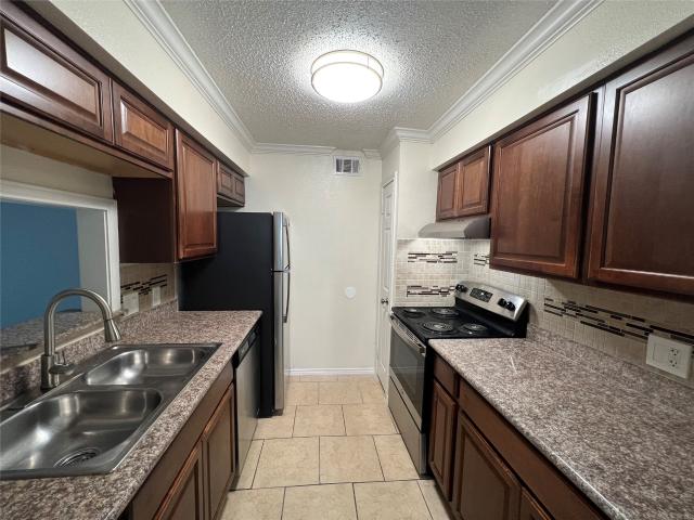 10110 Westview Dr, Unit 2904, Houston, TX 77043 | MLS #86684 | Compass