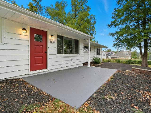 10110 Woodstock Drive