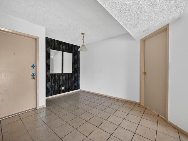 10110 Forum W Dr, Unit 422, Houston, TX 77036 | MLS #31627