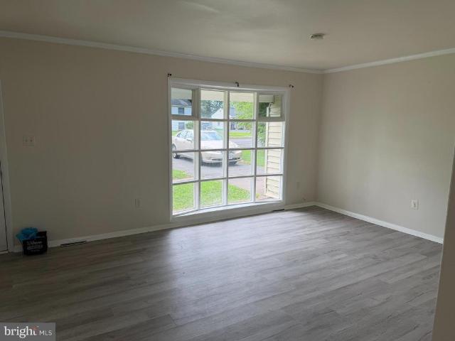 10110 Lomond Drive