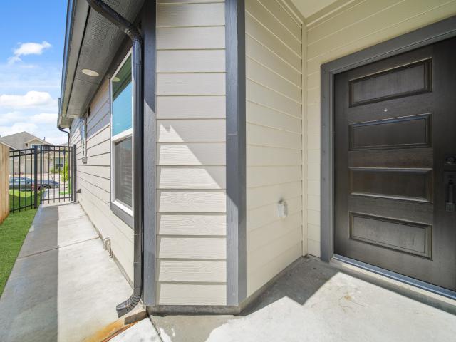 10111 Crescendo Way