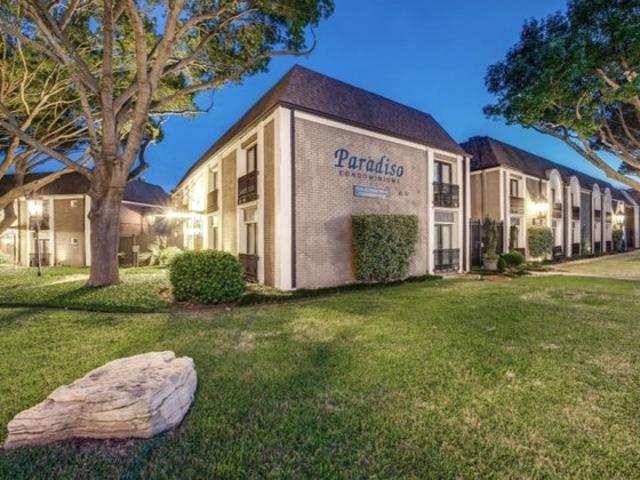 10111 Regal Park Ln Apt 208, Dallas, TX 75230