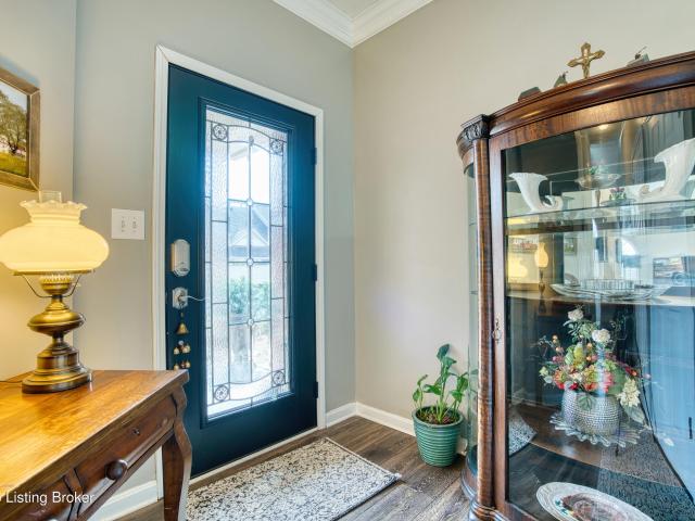 10111 Sea Pines Ct