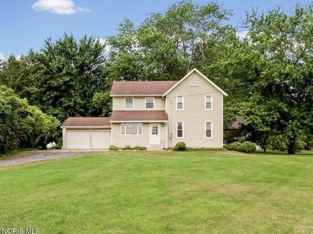 10112 Yawberg Rd, Grand Rapids, OH 43522