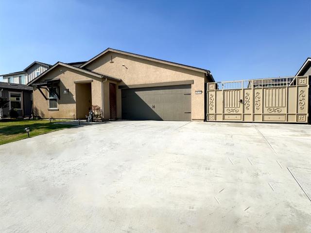 10112 Cooper Lake Avenue