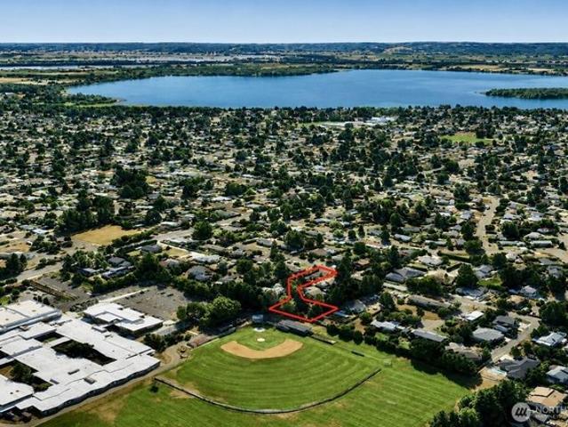 10112 NW 11th Ave, Vancouver, WA 98685