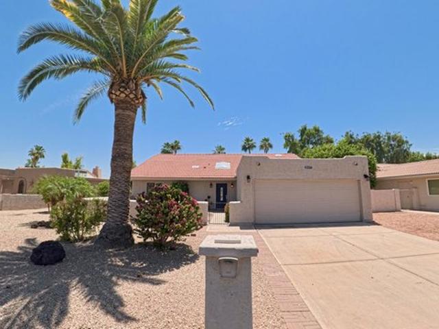 10117 E Chestnut Dr, Sun Lakes, AZ 85248