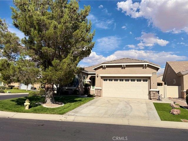 10115 Wilmington Ln, Apple Valley, CA 92308