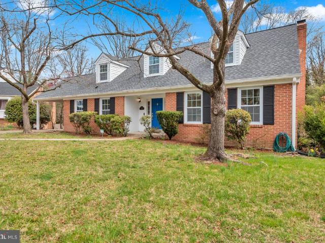 10115 Chickadee Lane