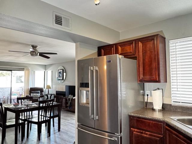 10115 e mountain view road # 1086