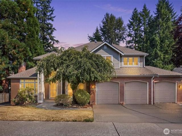 10118 th Ave NE, Redmond, WA 98052