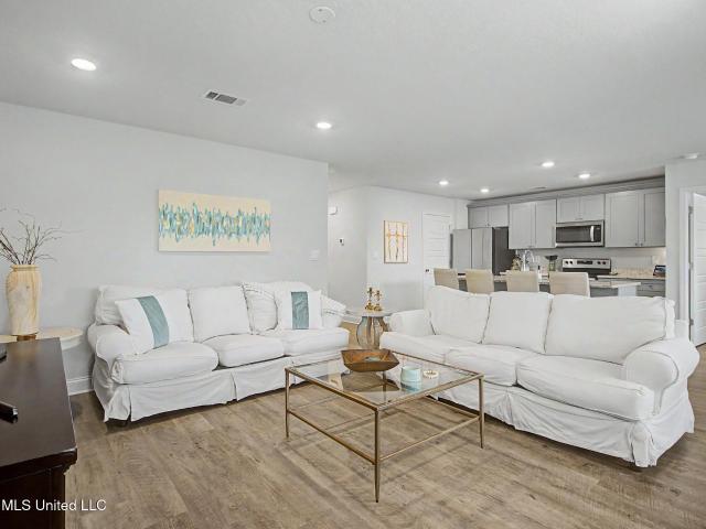 10119 Woodbury Drive