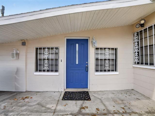 10119 N Ashley St, Tampa, FL 33612 | MLS #TB8498 | Compass