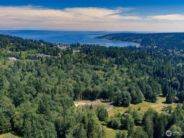 10119 NE Shorty Campbell Rd, Kingston, WA 98346