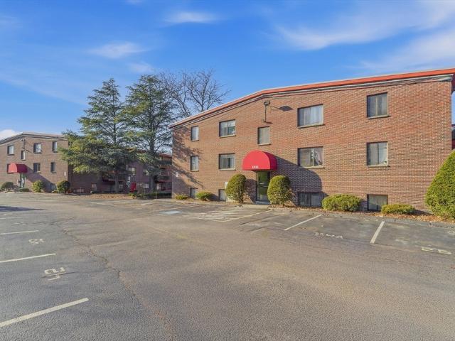 1011 Main St, Unit 5, Woburn, MA 01801 | MLS #73468