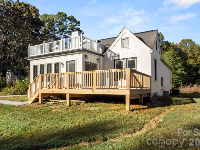 1011 N 14th St, Bessemer City, NC 28016 | MLS #4368 | Compass