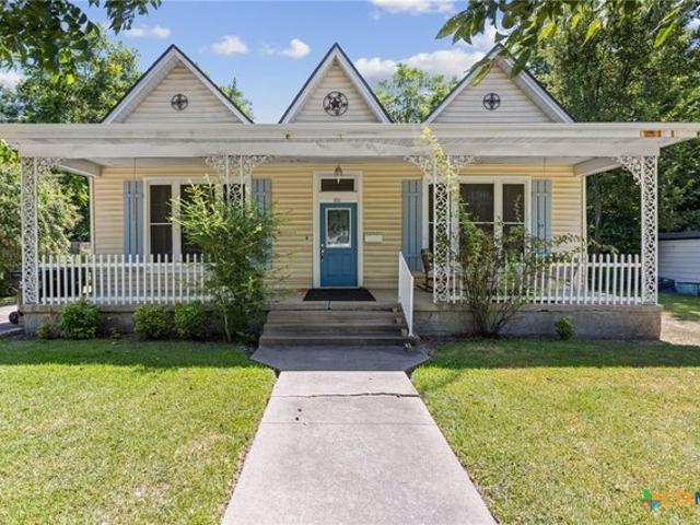 1011 N 15th St, Temple, TX 76501