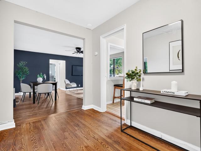 1011 Avenue C # 325