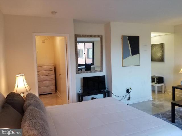 1011 Arlington Boulevard # 602