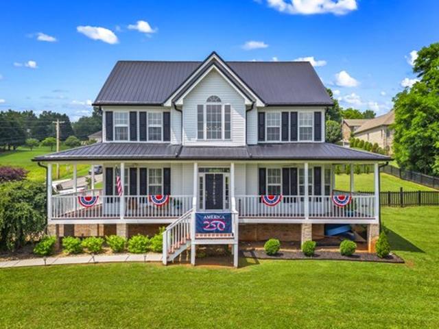 1011 Ashley Ct, Morristown, TN 37814