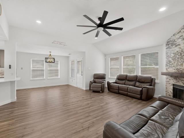 1011 Castroville Drive