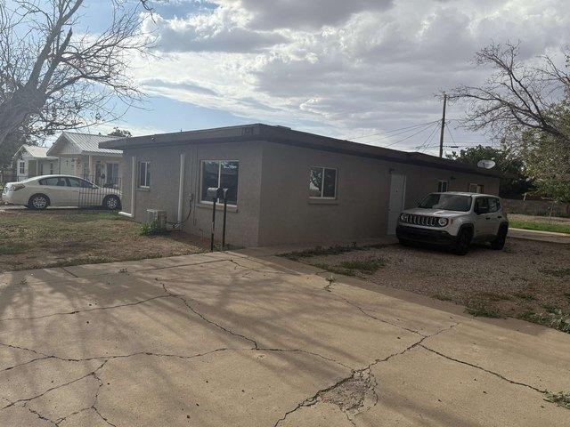 1011 Catalina Ln, Alamogordo, NM 88310