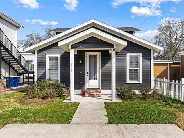 1011 Common St, Lake Charles, LA 70601