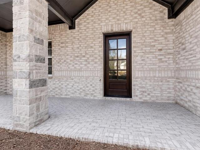 1011 Division St, Greenville, TX 75401 | MLS #21149