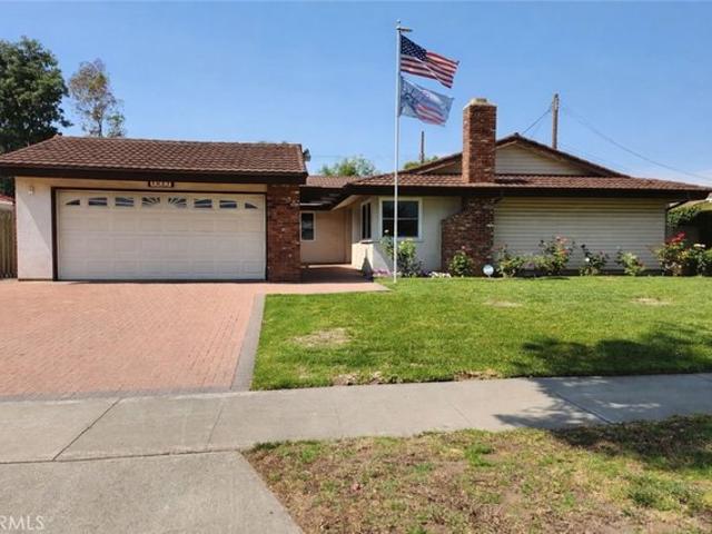 1011 E Chestnut Ave, Orange, CA 92867