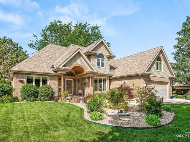 1011 Erins Glen Dr, Joliet, IL 60431