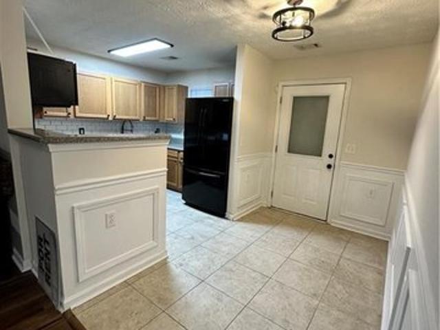 1011 Estes Dr SW Unit B2, Atlanta, GA 30310