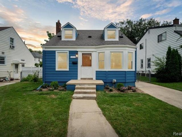 1011 Hoffman Ave, Royal Oak, MI 48067