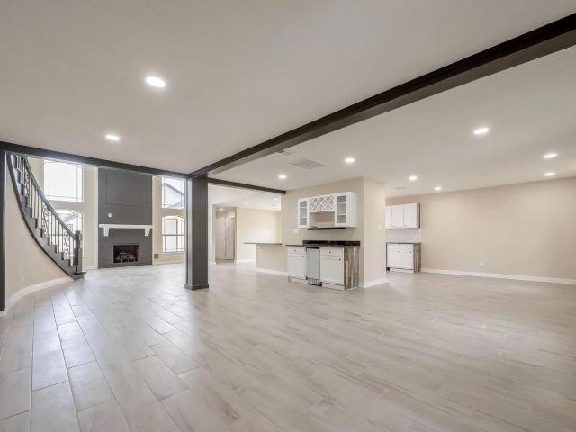 1011 Klamath Lane