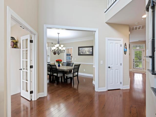1011 Legacy Lane