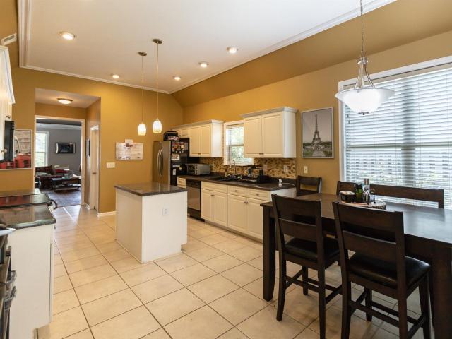 1011 Riviera Drive