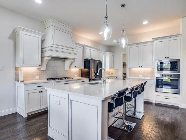1011 Riviera Rd, Roanoke, TX 76262 | MLS #21219