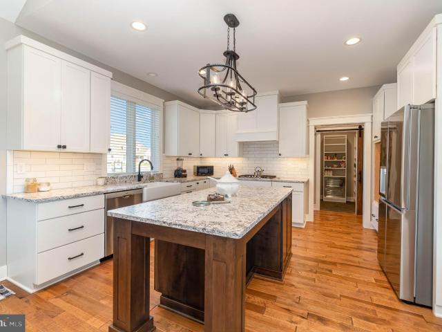 1011 Stonehill Ln, Carlisle, PA 17015 | MLS #PACB2046