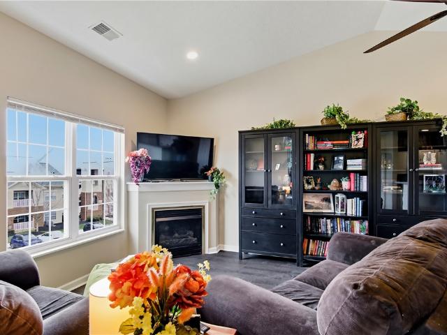 1011 Stockton Rdg