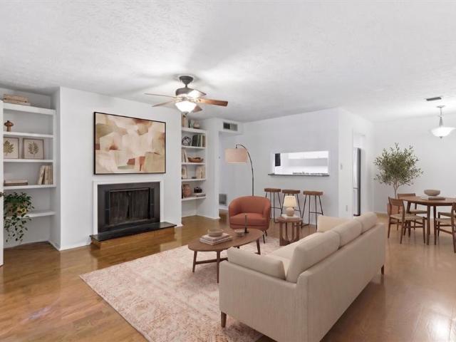 1011 Summit North Drive NE 1011
