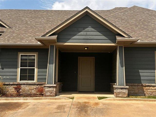 1011 SW 92nd St, Oklahoma City, OK 73139