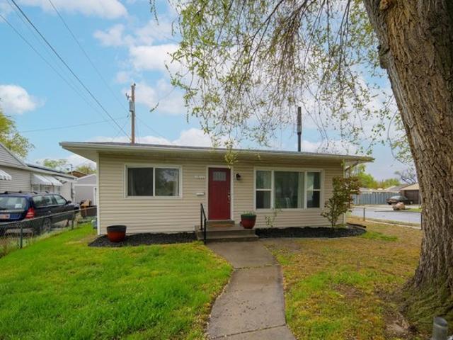 1011 S Emery St W, Salt Lake City, UT 84104