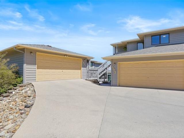 1011 Saddle Dr, Helena, MT 59601