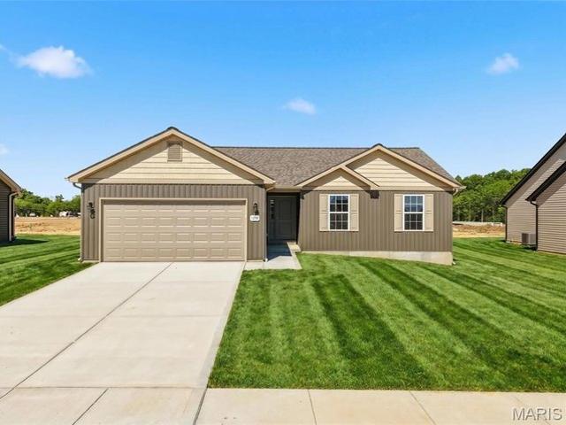 1011 Samwise St, Wright City, MO 63390