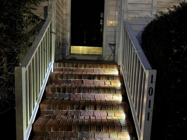 1011 Scotsburg Trail