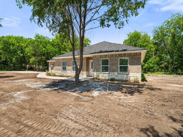 1011 SE County Road 3048E
